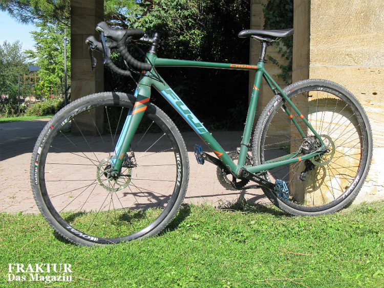 Fuji Cross 1.7 im Test: Das preisgünstige Cyclocross-Bike für Race und ...
